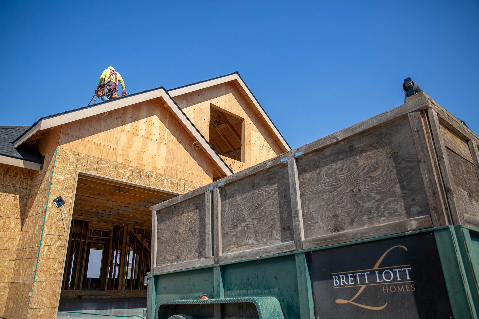 Why Hire a General Contractor for your Custom Home Build - Brett Lott Homes